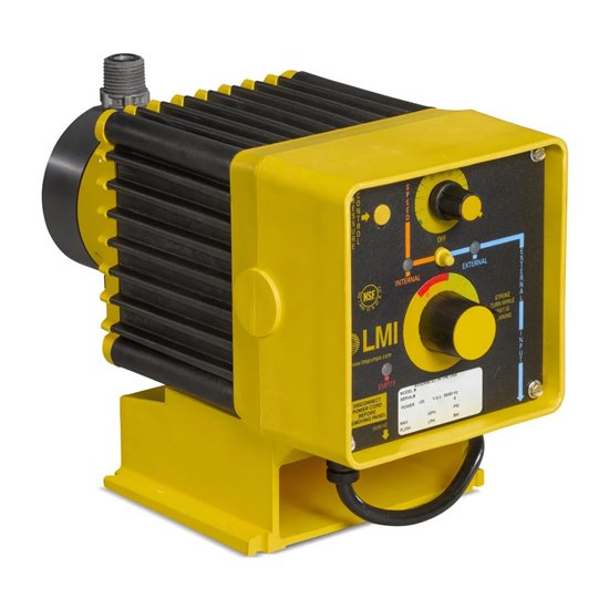 C771-26 LMI Bomba dosificadora 10Gph 80 Psi Cabezal PVC ajuste Manual